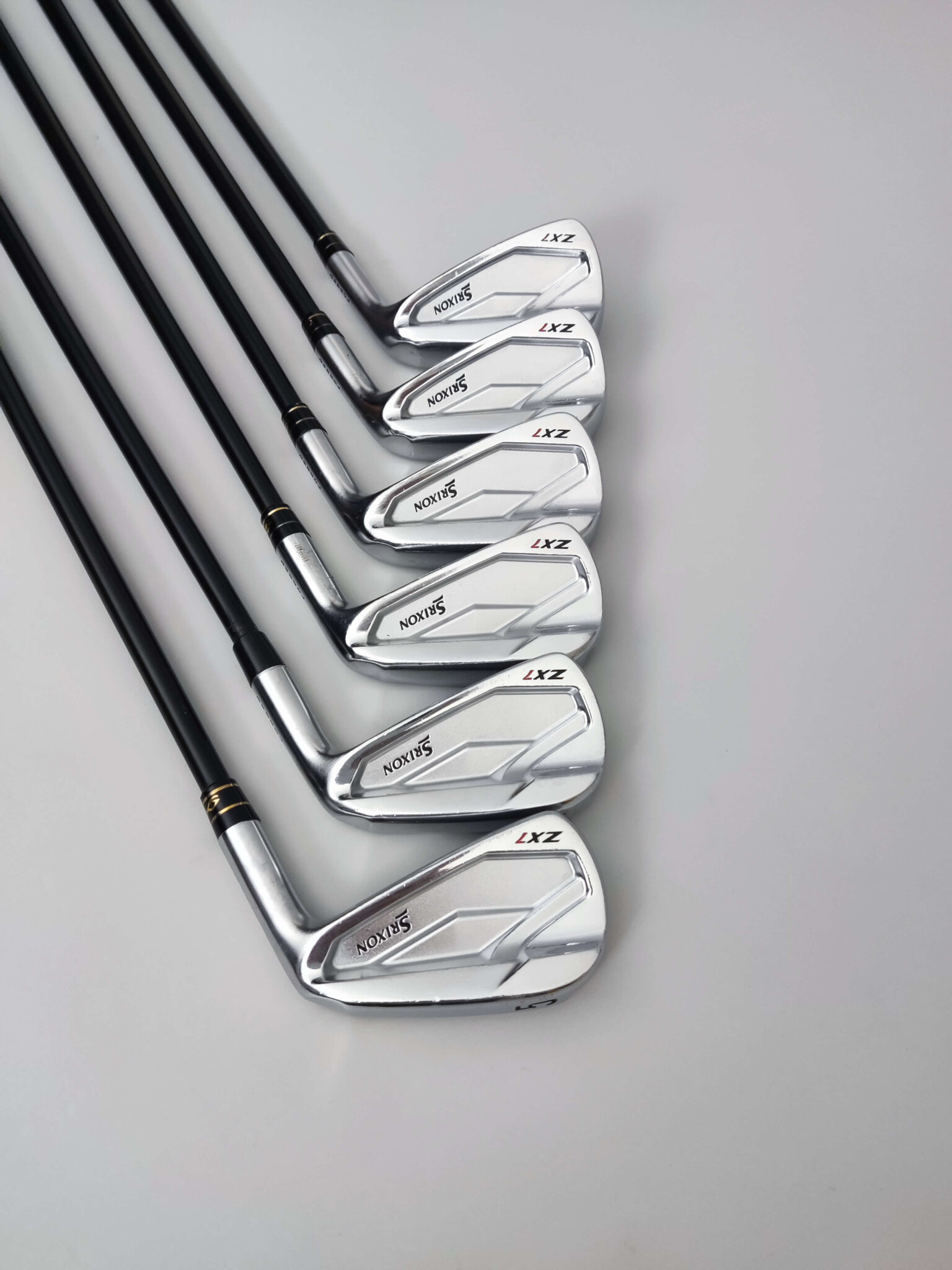 Srixon ZX7 / 5-P / X-Stiff / Premium Skaft / Förlängda 0.25 - Golftorget